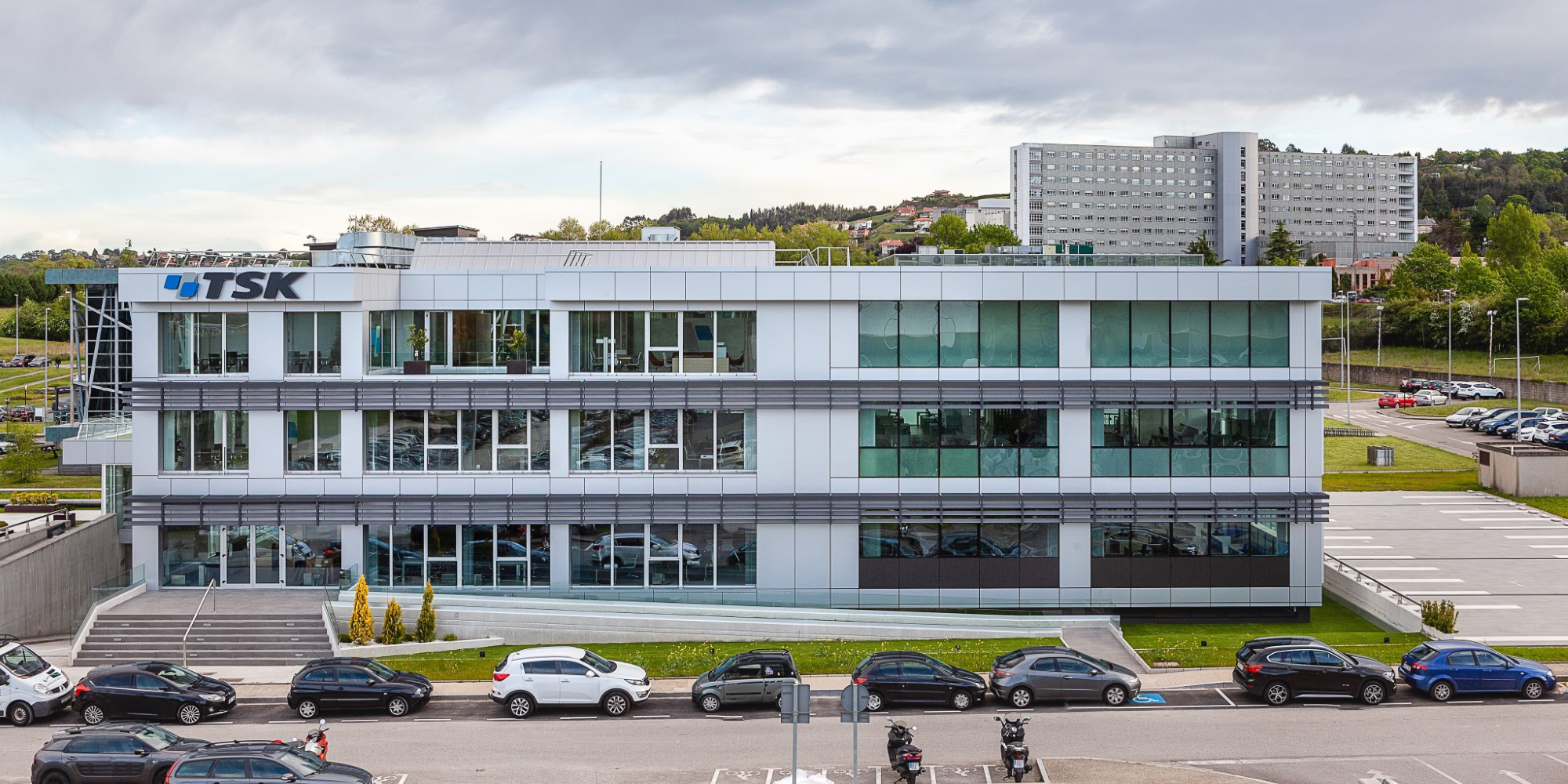 Reform and expansion of the office building TSK – Impulso